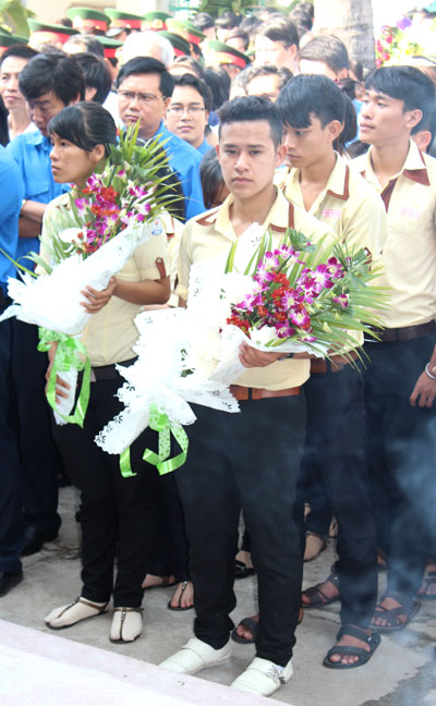 Memorial service for General Vo Nguyen Giap in Khanh Hoa - Báo Khánh Hòa điện tử